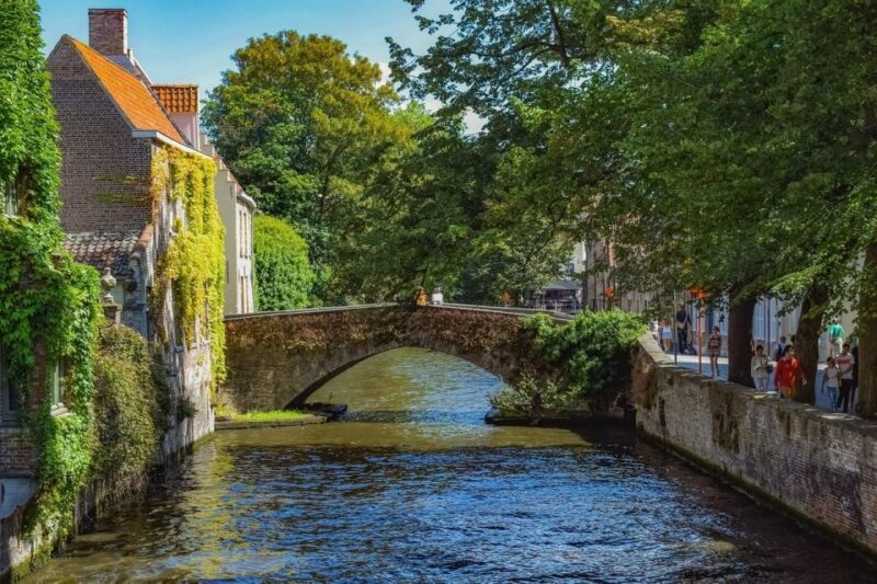 From Amsterdam: Private Sightseeing Tour to Bruges - FAQ