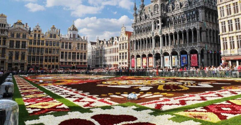 From Amsterdam: Private Sightseeing Tour to Brussels - Key Points  