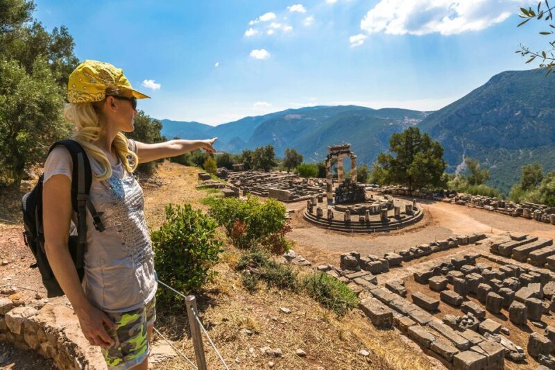 From Athens: 2 Days Meteora, Thermopylae & Delphi Tour - Accommodation and Amenities