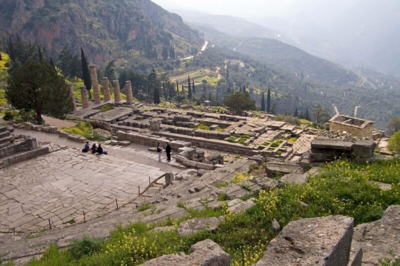 From Athens: Temple of Apollo and Oracle Delphi Day Trip - A Complete Breakdown of the Tour Experience