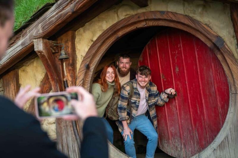 From Auckland: Hobbiton Movie Set Trip with Guided Tour - Guided Tour: Inside the Shire