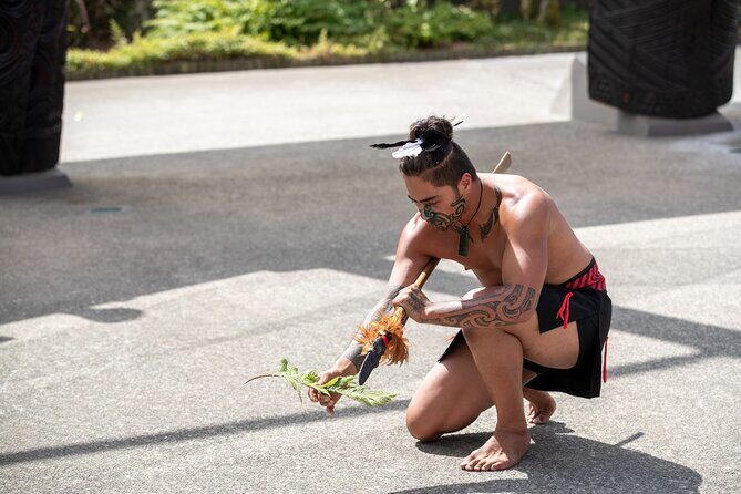 From Auckland : Rotorua Tepuia Tour with Haka and Hangi Lunch - Food and Beverage Experience