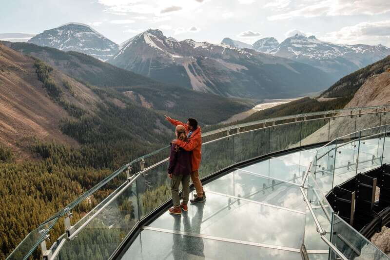 From Banff: Columbia Icefield Tour with Glacier Skywalk - Key Points