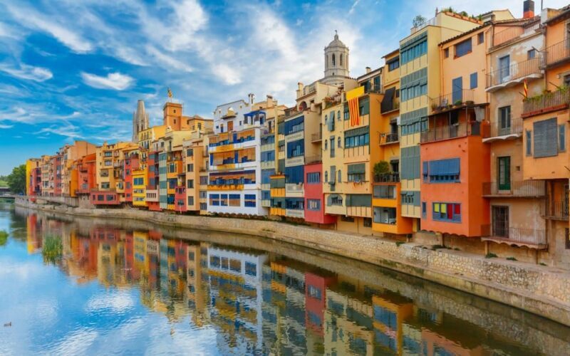 From Barcelona: Girona, Figueres, Dalí Museum, and Cadaqués - From Barcelona: Girona, Figueres, Dalí Museum, and Cadaqués — A Complete Day of Art, History, and Coastal Charm