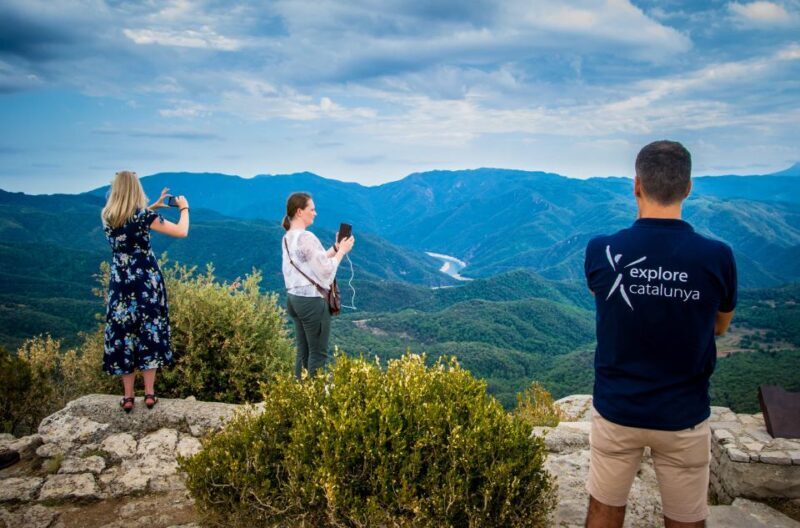 From Barcelona: Medieval Villages Day Tour - Practical Tips