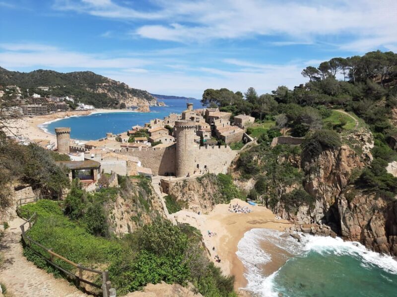 From Barcelona: Tossa de Mar Day Tour with Beach Time - The Itinerary in Detail