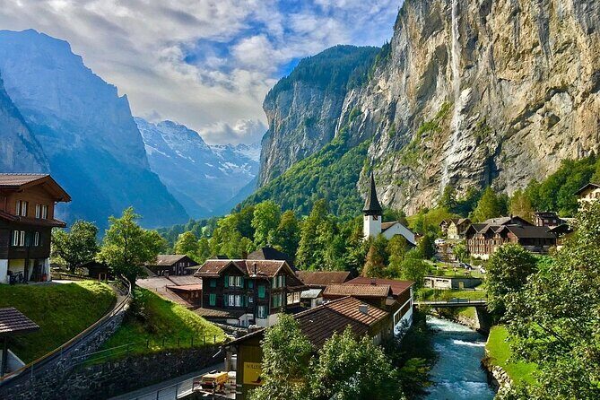 From Basel: Swiss Alps, Lauterbrunnen, Beatus Caves Small Group - Exploring the Swiss Alps and Beyond: A Review of the Basel Small Group Tour