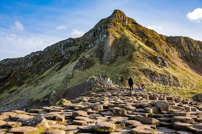 From Belfast: Giants Causeway and the Walled City of Derry - Key Points