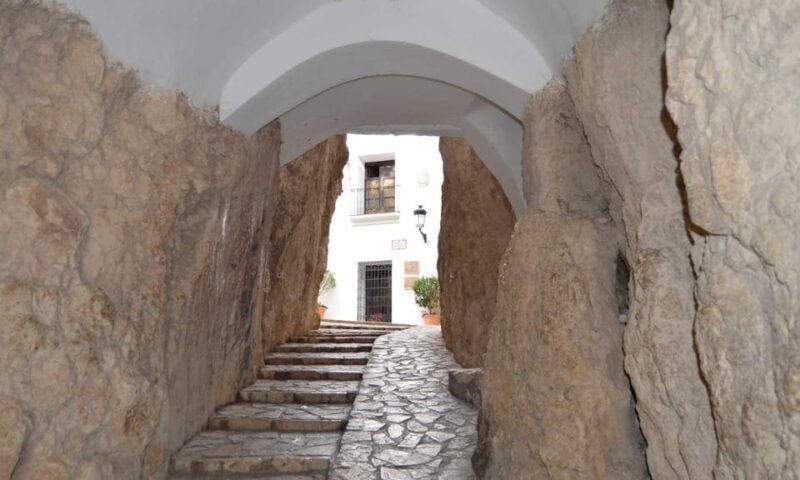 From Benidorm: Guadalest, Altea & ticket in Algar Waterfalls - Frequently Asked Questions