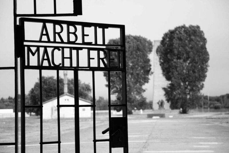 From Berlin: Licensed Sachsenhausen Tour with max. 15 people - A Deep Dive into the Sachsenhausen Experience