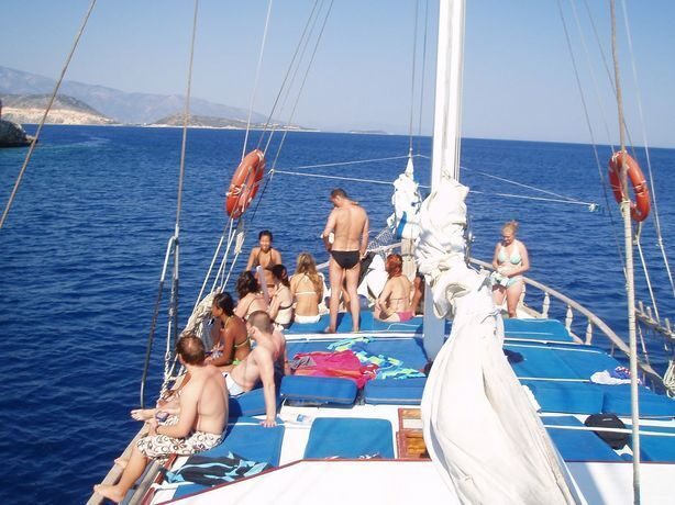 From Bodrum: Full-Day Boat Cruise - Who Should Consider This Tour?