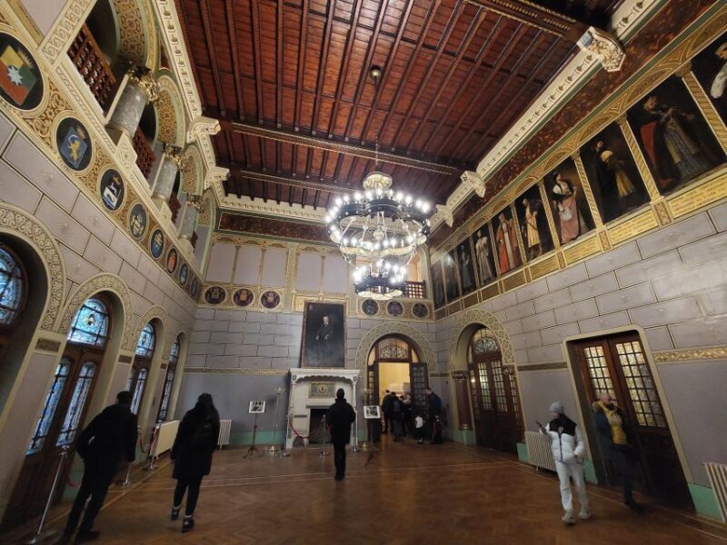 From Brasov 3 castles : Peles , Bran , Cantacuzino - The Itinerary: A Closer Look