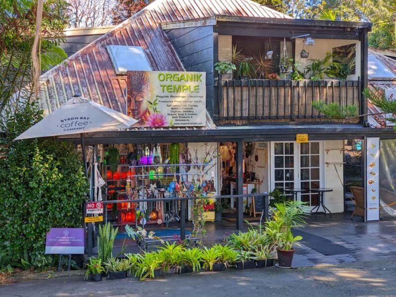 From Brisbane: Tamborine Mountain and Paradise Point Tour - Glow Worm Cave Experience