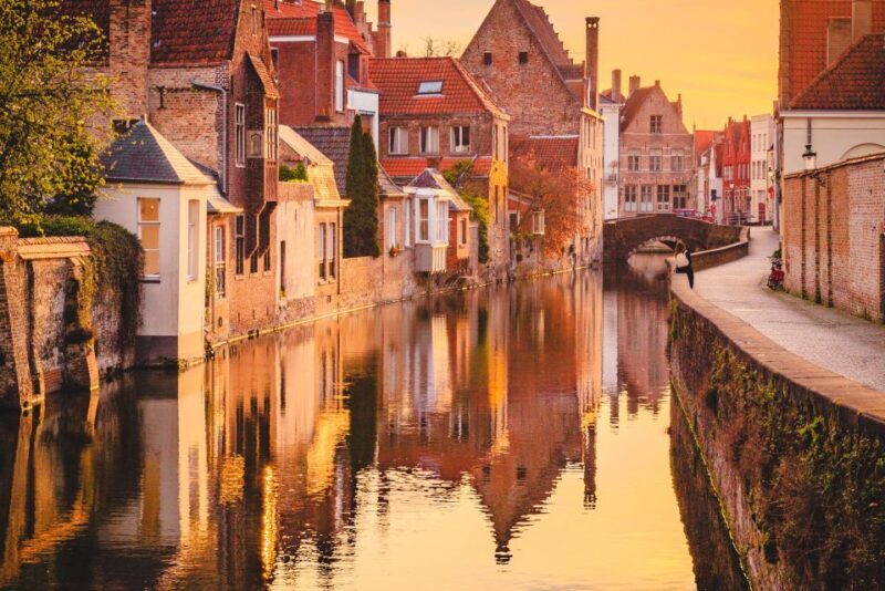 From Brussels: Bruges Day Trip with Boat Tour Option (ENG) - Key Points