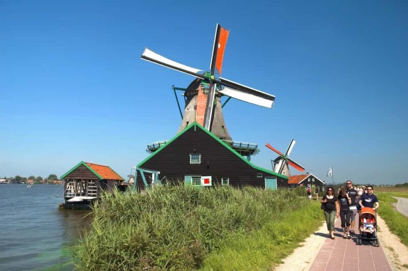 From Brussels: Keukenhof & Windmills Full-Day Guided Tour - An In-Depth Look at the Tour Itinerary