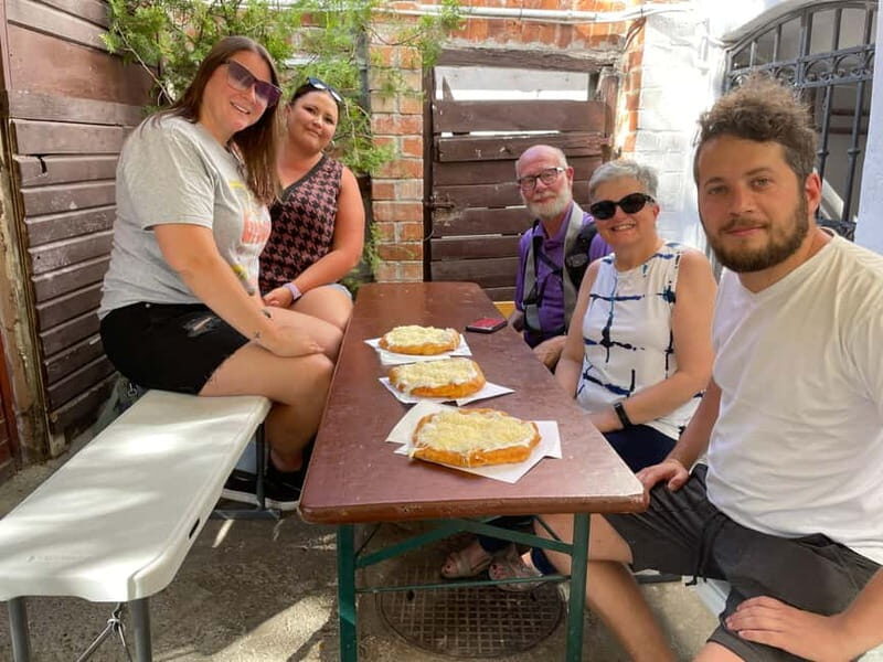 From Budapest: Szentendre Day Trip with Street Food - Sampling Szentendre’s Flavors