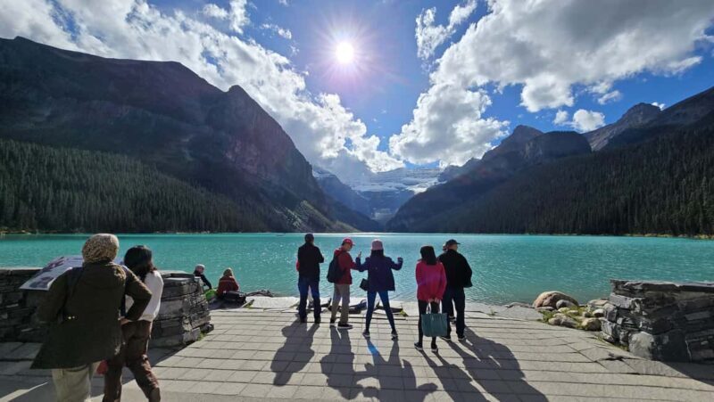 From Canmore/Banff:Moraine Lake & Lake Louise 1.5h per lake - Key Points