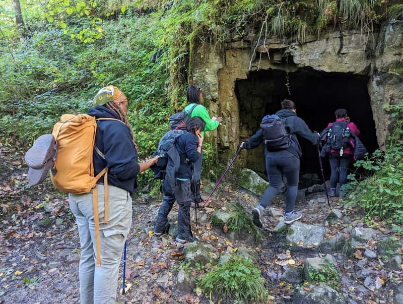 From Cardiff: Guided Hike to 8 Waterfalls in Brecon Beacons - FAQ