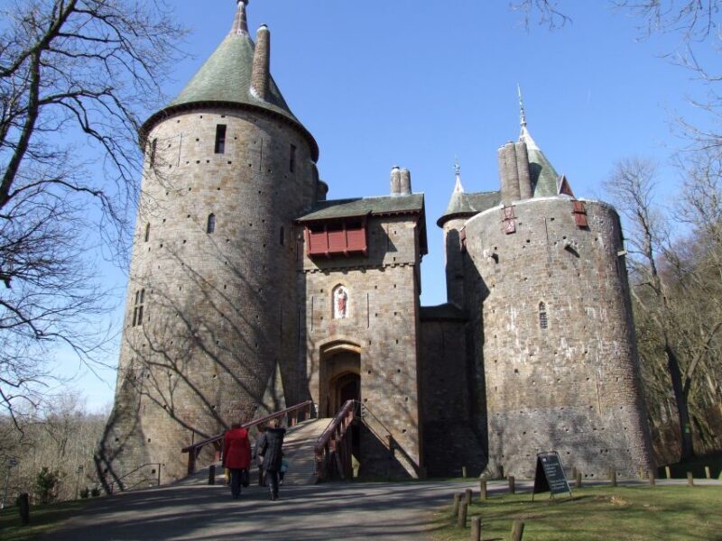 From Cardiff: Tour of Cardiff Bay and Vale of Glamorgan - Analyzing the Value and Practicalities