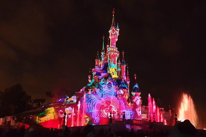 From CDG Airport to Disney or From Disney to CDG Airport (one way) - Who Should Consider This Service?