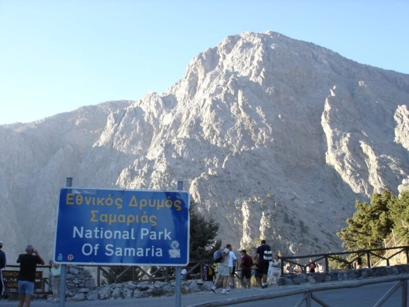 From Chania/Rethymno: Samaria Gorge Easy Way - Who Should Consider This Tour?