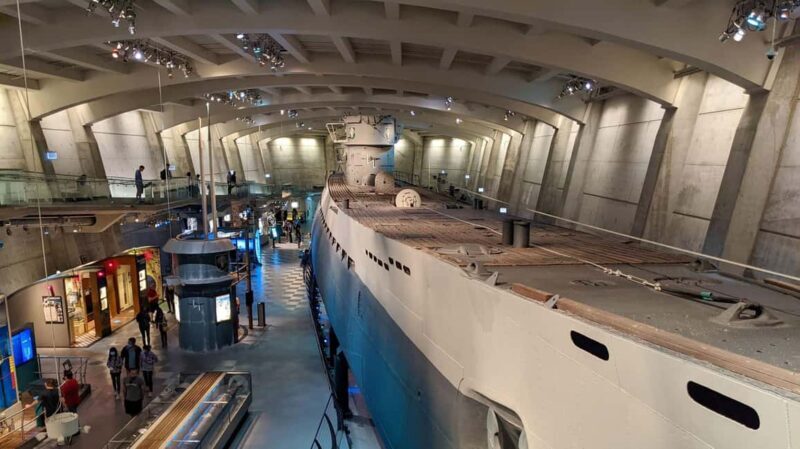 From Chicago:Federal building,Coal Mine&More 1 Day Tour - FAQs