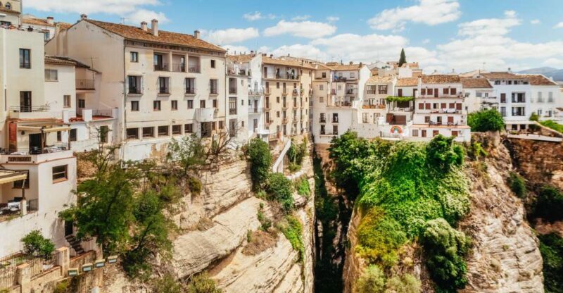 From Costa del Sol: Ronda and Setenil de las Bodegas - Key Points  