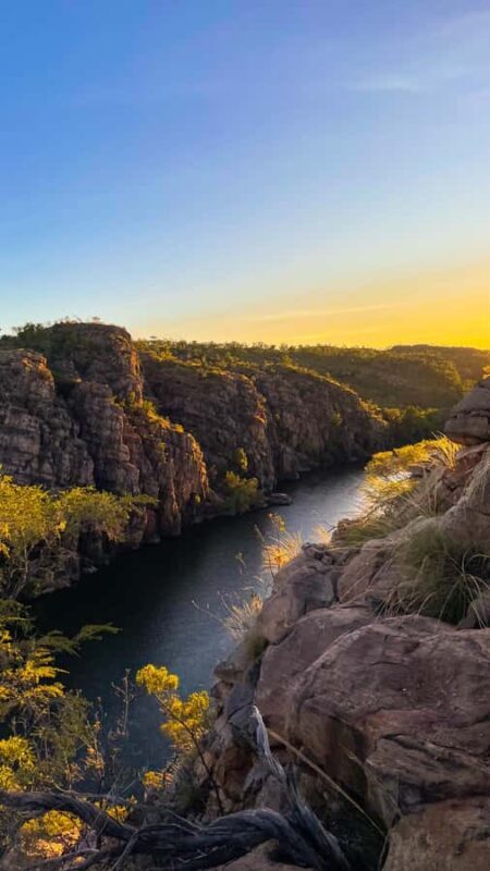 From Darwin: Nitmiluk Gorge Private Guided Tour with Cruise - A Well-Rounded Outback Experience