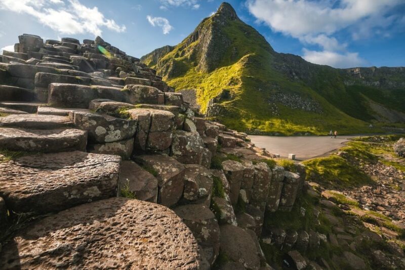 From Dublin: Belfast and Giant's Causeway: 2-Day Guided Tour - An In-Depth Look at the Tour Experience