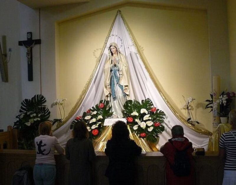 From Dubrovnik: Medjugorje Pilgrimage Site Day Tour - Key Points