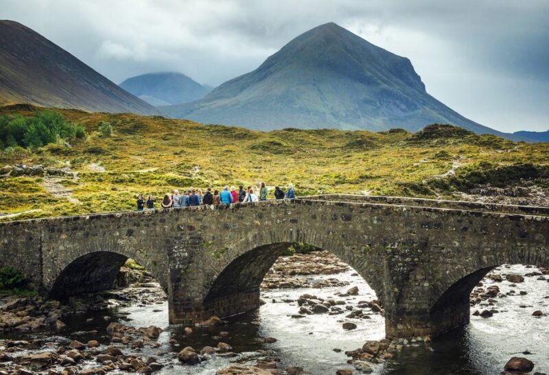 From Edinburgh: 3-Day Isle of Skye and The Highlands Tour - Transportation and Group Size
