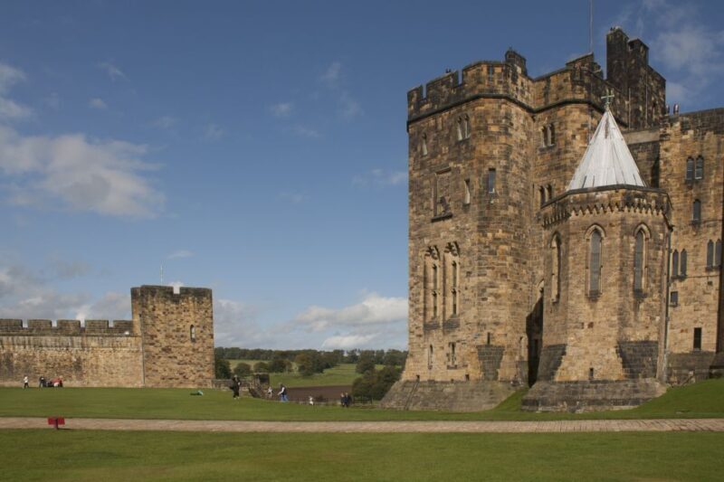 From Edinburgh: Alnwick Castle and Scottish Borders Tour - Who Will Love This Tour?