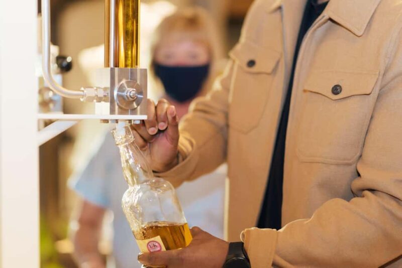 From Edinburgh: Glenkinchie Distillery Tour & Whisky Tasting - Key Points