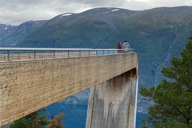 From Flåm, Guided Tour: Stegastein, Borgund Stave Church & More - Key Points