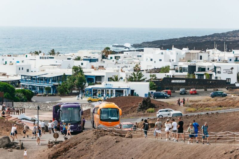 From Fuerteventura: Lanzarote Tour (with lunch included) - FAQ