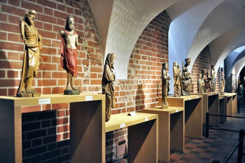 From Gdansk: Malbork Castle Trip with Ticket and Audio Guide - Discover the Majesty of Malbork Castle: A Practical Review of the Gdansk Trip