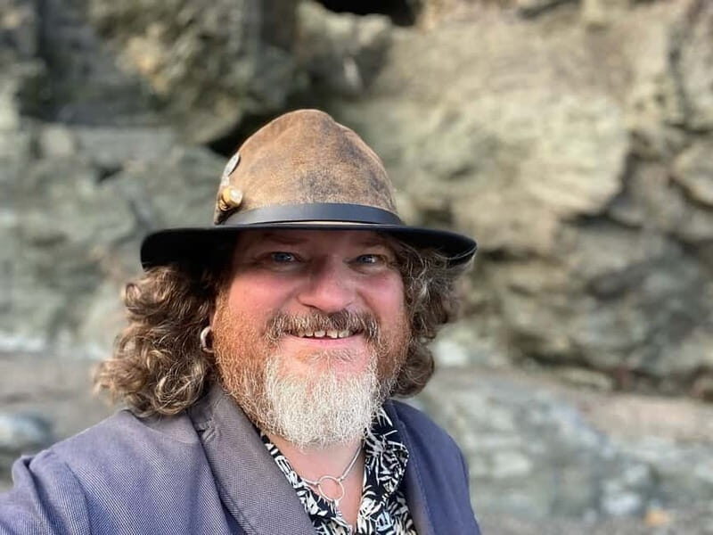 From Glastonbury: The Spirit of Stonehenge and Avebury - Exploring the Mystical Roots of Stonehenge and Avebury