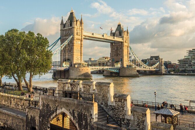 From Heathrow Airport to 5 Hour Private Tour in London - Key Points