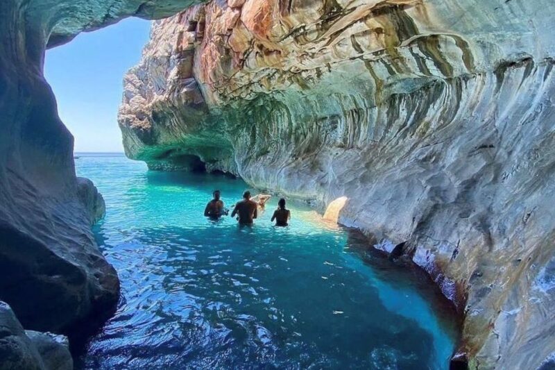 From Hora Sfakion: Private Boat Rental for Day Cruising - Key Points