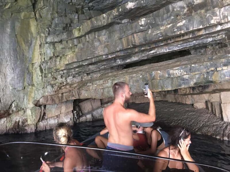 From Hvar: Blue Cave, Green Cave & 5 Islands Speedboat Tour - FAQ