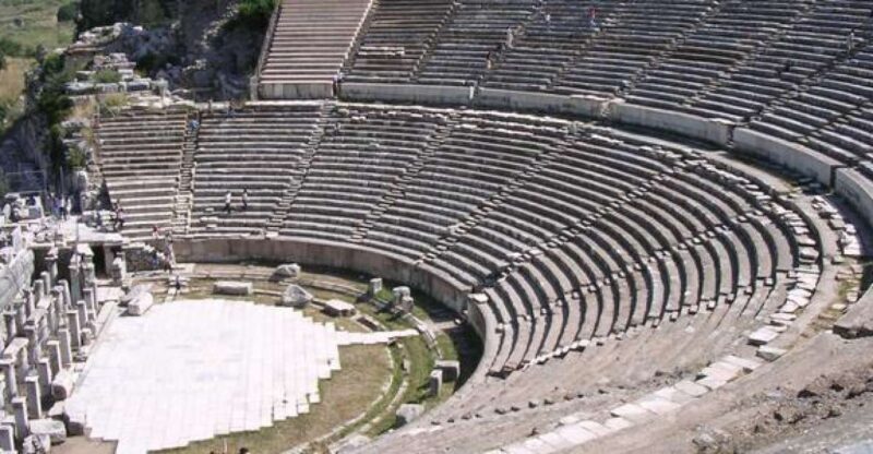 From Istanbul: 2-Day Ephesus & Pamukkale Tour by Bus - An In-Depth Look at the 2-Day Ephesus & Pamukkale Tour