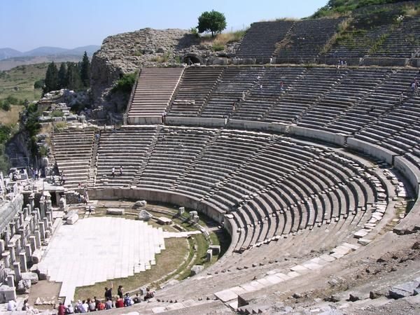 From Istanbul: 2-Day Ephesus & Pamukkale Tour by Bus - Who Should Consider This Tour?