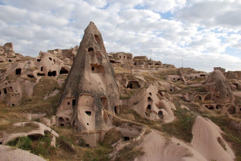 From Istanbul: 2-Day Trip to Cappadocia w/Balloon+Cave Hotel - Discovering Cappadocia in Just Two Days