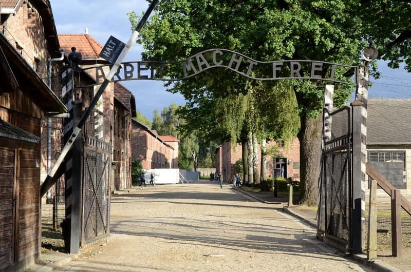 From Krakow: Auschwitz-Birkenau Guided Tour & Pickup - Who Should Consider This Tour?  