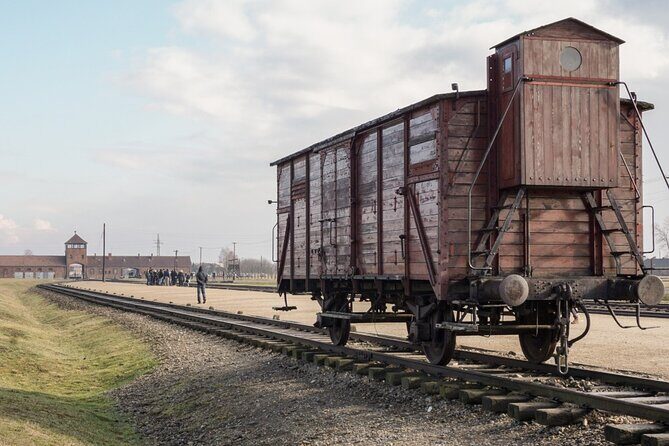 From Krakow: Auschwitz-Birkenau: Guided Tours & Private Transport - Guided Tour Quality