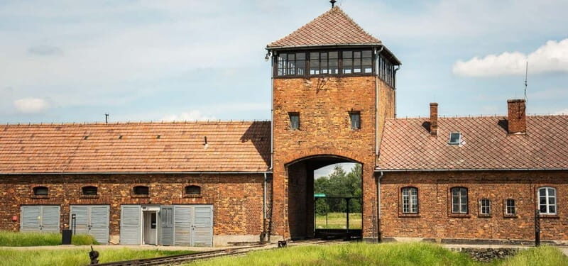 From Krakow: Auschwitz-Birkenau Tour with Transfer - Key Points