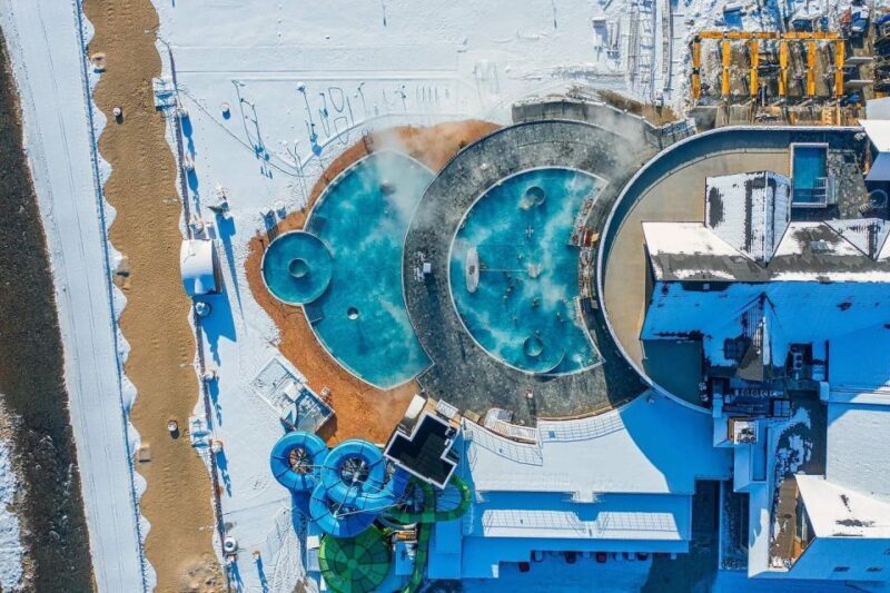 From Krakow: Chochoowskie Thermal Baths Ticket and Transfer - Facilities and Amenities