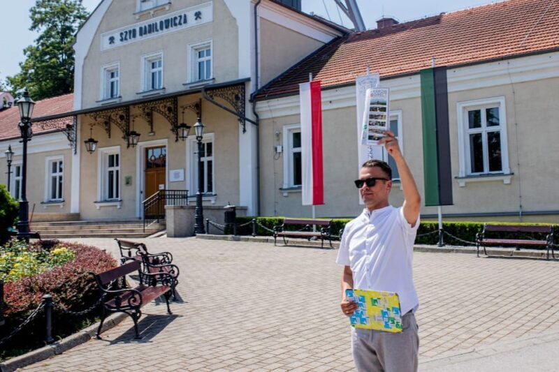 From Krakow: Wieliczka Salt Mine Guided Tour & Pickup Option - Exploring the Salt Mine
