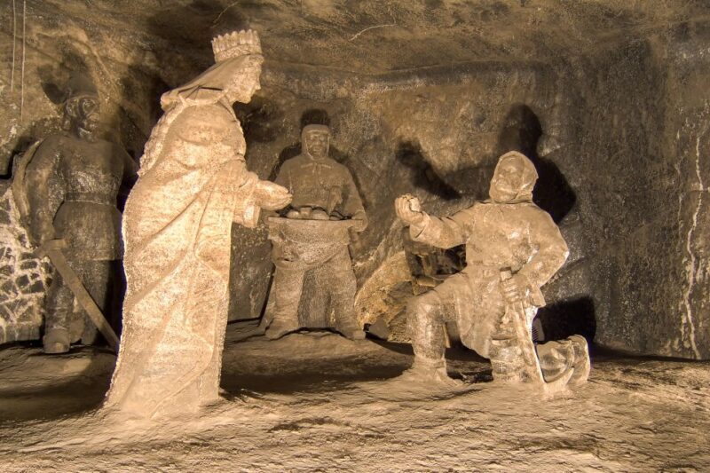 From Krakow: Wieliczka Salt Mine Half-Day Guided Tour - What to Expect on the Wieliczka Salt Mine Tour