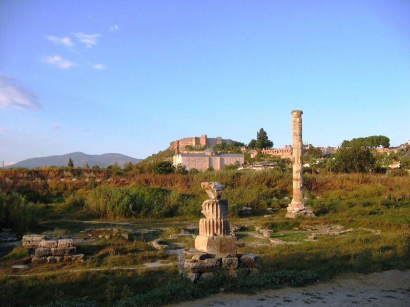 From Kusadasi: Ephesus and Pamukkale 2 Day Private Tour - The Itinerary Breakdown: What to Expect on Each Day